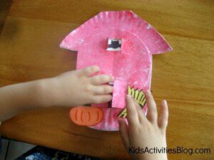 10 Easy and Interactive Barn Crafts for Preschool - Education Outside