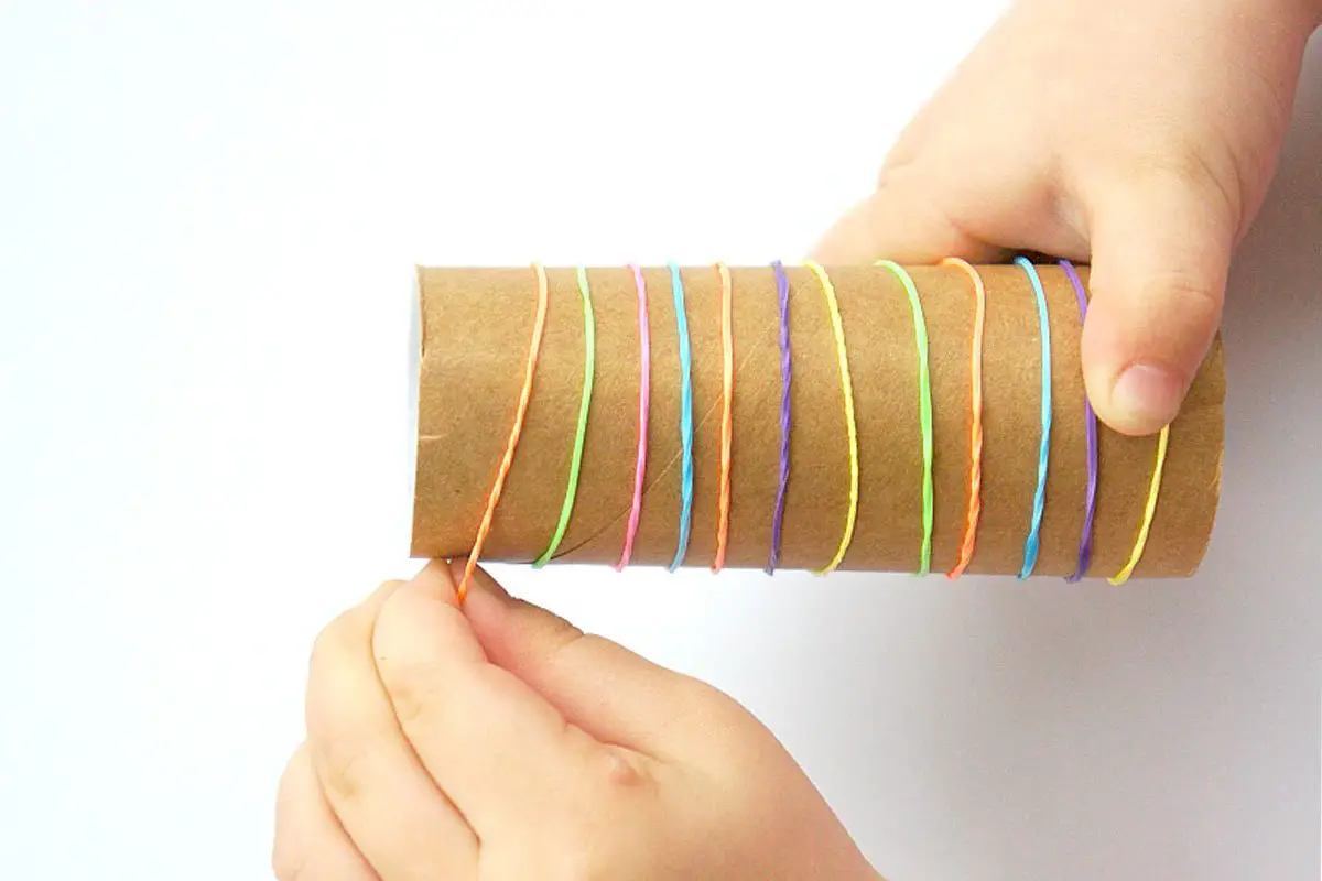 10 Hand Activities for Preschoolers to Build Strength - Education Outside